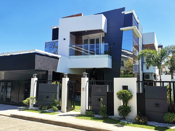 Construction - AVANT Diversified Development Corporation